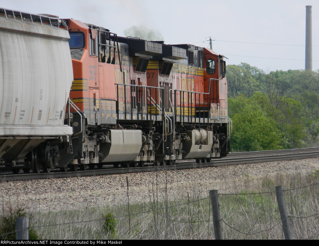BNSF 5407